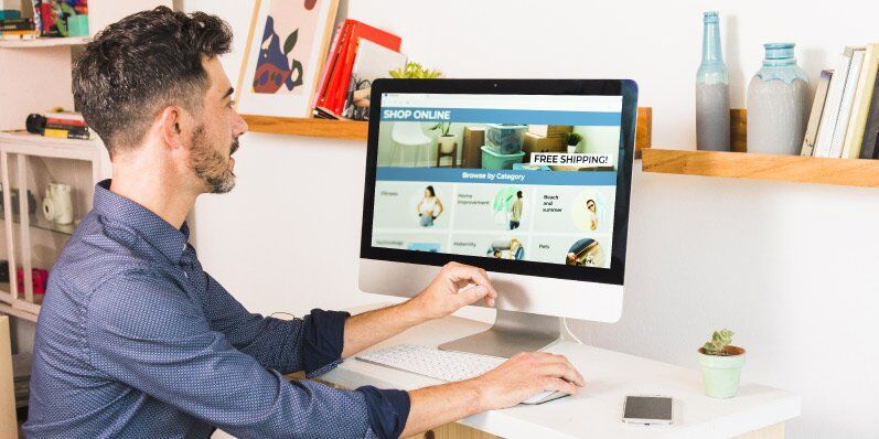 Advantages & Disadvantages of Web Apps | Expert Insights