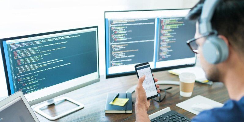 How To Develop An iOS Mobile App - iTrobes